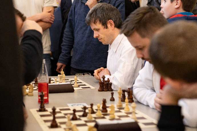Česká šachová jednička David Navara ovládl Memoriál Jana Kováře ...